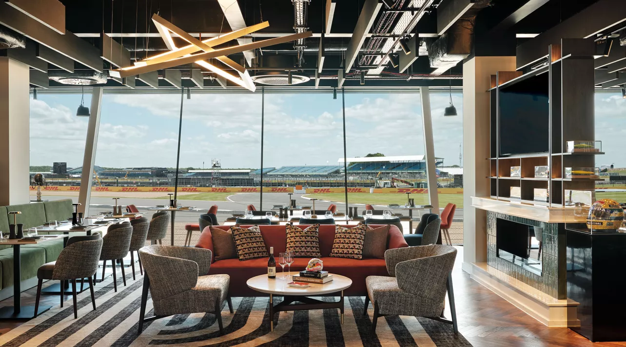 EATS & DRINKS | Escapade Silverstone